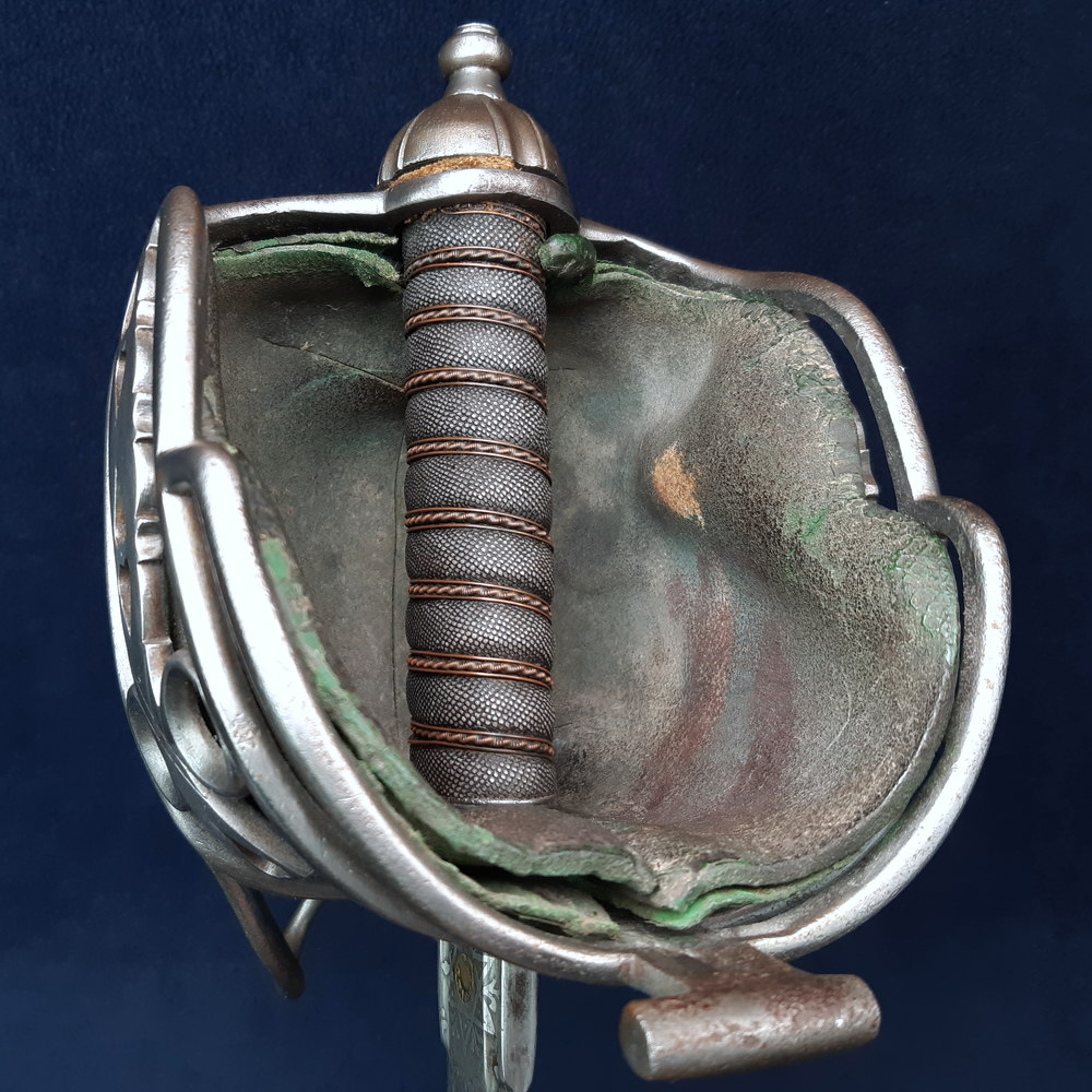 British Swords: Scottish Victorian 1828 Pattern Infantry Officer's ...