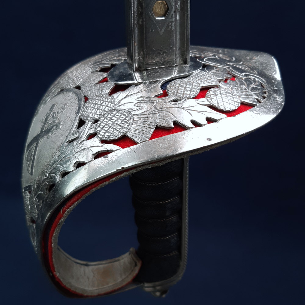 British Swords: Scottish WW1 Field Officer's Broadsword of Brig. Gen ...